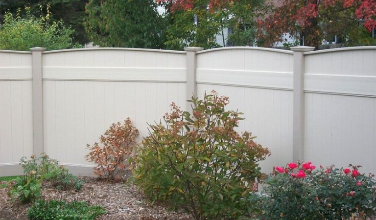 Shop Stylish Two-Tone Vinyl Fences: Gray & White, Slate, Tan & More