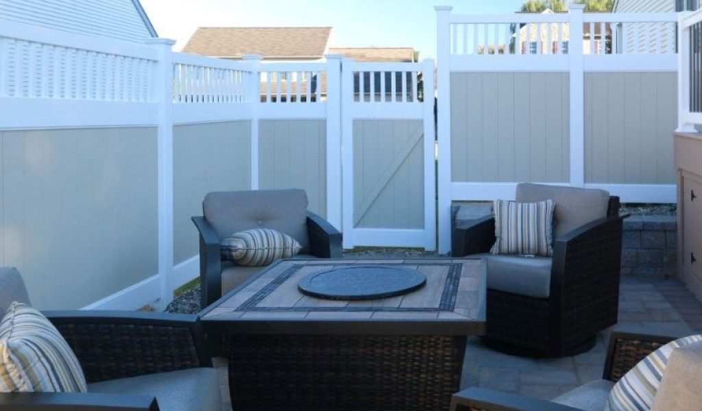 5 Key Elements of a Private Outdoor Sitting Area