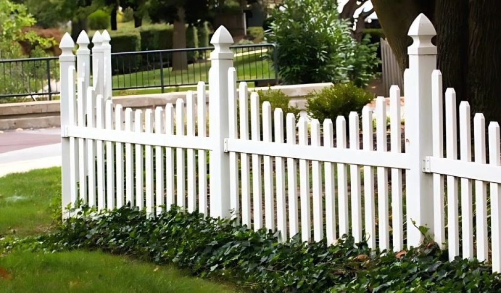4 Short Fences that Add Style & Functionality